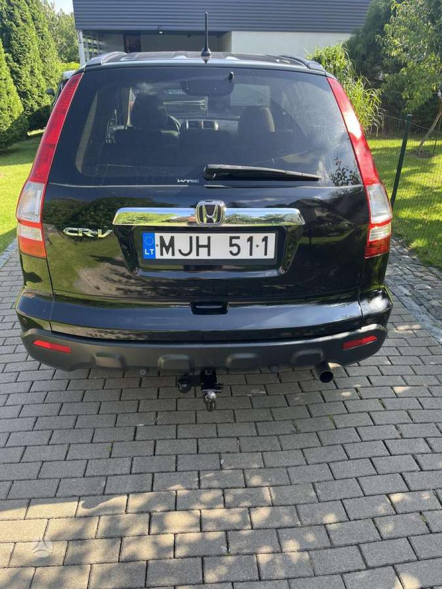 Black Honda CR-V 2008 in Kaunas, with an engine capacity of 2.00 L and mileage of 297 thousand km for 6000 €, photo 7 on AUTOMOTO.COM.LV