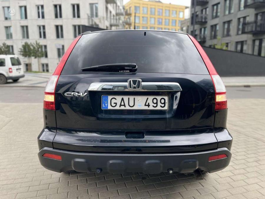 Melns Honda CR-V 2008 Viļņa, ar dzinēja tilpumu 2.20 L un nobraukumu 305 tūkst. km par 3950 €, foto 6 vietnē AUTOMOTO.COM.LV