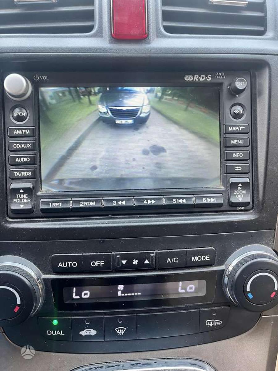 Melns Honda CR-V 2008 Viļņa, ar dzinēja tilpumu 2.20 L un nobraukumu 305 tūkst. km par 3950 €, foto 16 vietnē AUTOMOTO.COM.LV