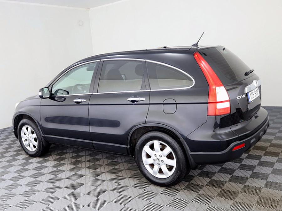 Black Honda CR-V 2008 in Tallinn, with an engine capacity of 2.00 L and mileage of 209 thousand km for 3999 €, photo 5 on AUTOMOTO.COM.LV