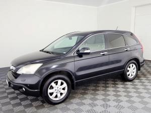 Black Honda CR-V 2008 in Tallinn, with an engine capacity of 2.00 L and mileage of 209 thousand km for 3999 €, photo 11 on AUTOMOTO.COM.LV
