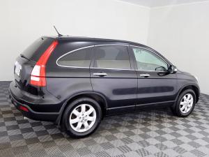 Black Honda CR-V 2008 in Tallinn, with an engine capacity of 2.00 L and mileage of 209 thousand km for 3999 €, photo 12 on AUTOMOTO.COM.LV