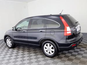 Black Honda CR-V 2008 in Tallinn, with an engine capacity of 2.00 L and mileage of 209 thousand km for 3999 €, photo 13 on AUTOMOTO.COM.LV
