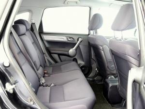 Black Honda CR-V 2008 in Tallinn, with an engine capacity of 2.00 L and mileage of 209 thousand km for 3999 €, photo 16 on AUTOMOTO.COM.LV