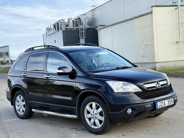 Melns Honda CR-V 2008 Radviliškis, ar dzinēja tilpumu 2.20 L un nobraukumu 370 tūkst. km par 3200 €, foto 5 vietnē AUTOMOTO.COM.LV