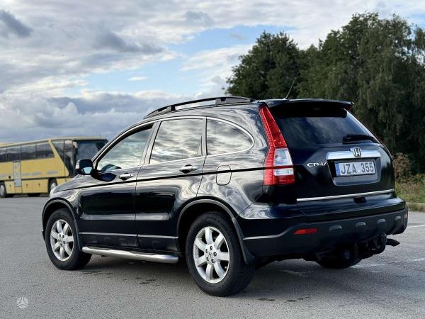 Melns Honda CR-V 2008 Radviliškis, ar dzinēja tilpumu 2.20 L un nobraukumu 370 tūkst. km par 3200 €, foto 6 vietnē AUTOMOTO.COM.LV