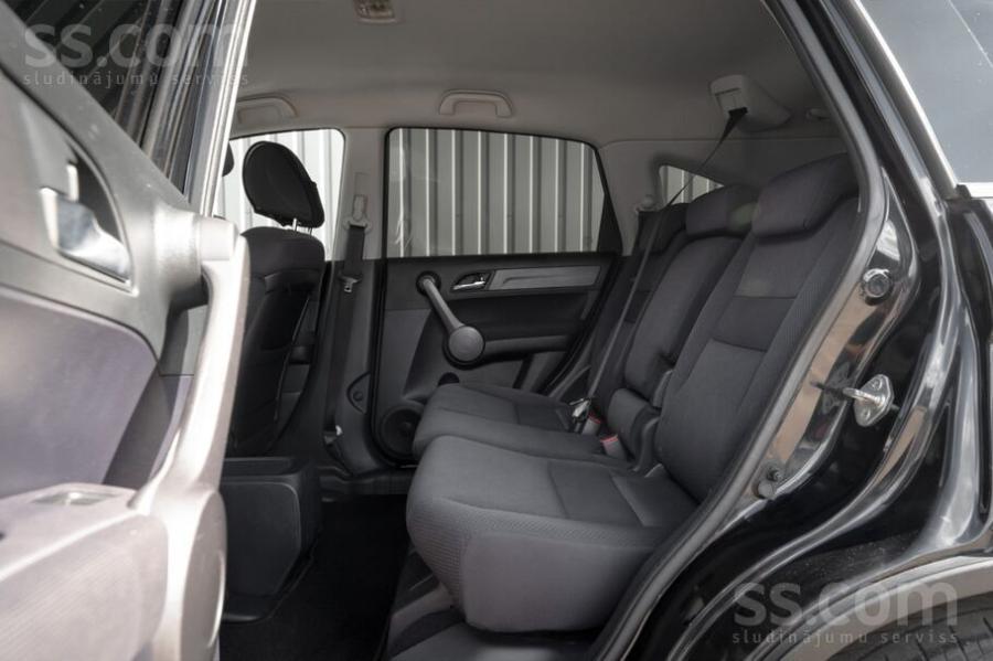 Melns Honda CR-V 2008 Talsi, ar dzinēja tilpumu 2.20 L un nobraukumu 0 tūkst. km par 3490 €, foto 11 vietnē AUTOMOTO.COM.LV