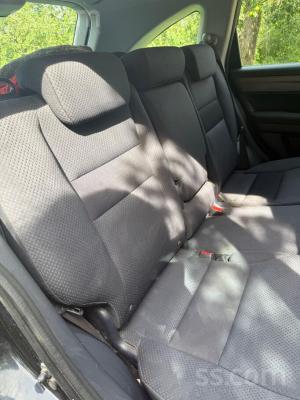 Black Honda CR-V 2008 in Rezekne, with an engine capacity of 2.20 L and mileage of 284 thousand km for 4200 €, photo 7 on AUTOMOTO.COM.LV