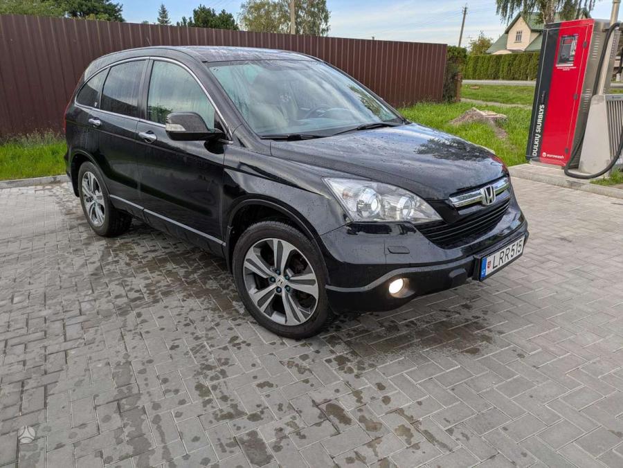 Melns Honda CR-V 2008 Vilkaviškis, ar dzinēja tilpumu 2.20 L un nobraukumu 296 tūkst. km par 4100 €, foto 6 vietnē AUTOMOTO.COM.LV