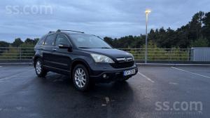 Melns Honda CR-V 2008 Rīga, ar dzinēja tilpumu 2.00 L un nobraukumu 171 tūkst. km par 5700 €, foto  vietnē AUTOMOTO.COM.LV