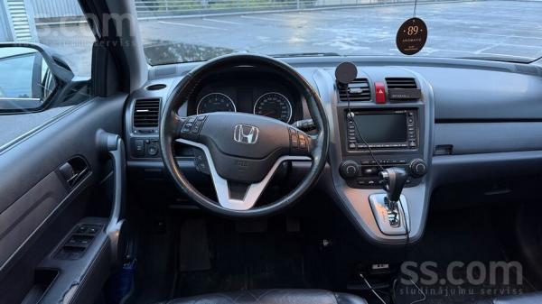 Melns Honda CR-V 2008 Rīga, ar dzinēja tilpumu 2.00 L un nobraukumu 171 tūkst. km par 4700 €, foto 6 vietnē AUTOMOTO.COM.LV