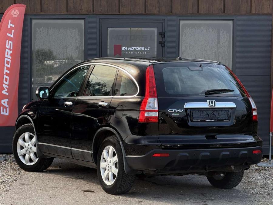 Melns Honda CR-V 2008 Viļņa, ar dzinēja tilpumu 2.20 L un nobraukumu 287 tūkst. km par 5400 €, foto 8 vietnē AUTOMOTO.COM.LV