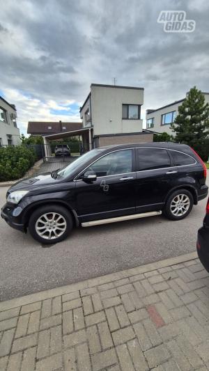 Melns Honda CR-V 2008 Kauņa, ar dzinēja tilpumu 2.20 L un nobraukumu 234 tūkst. km par 3100 €, foto 5 vietnē AUTOMOTO.COM.LV