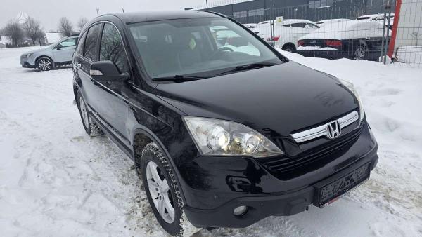 Melns Honda CR-V 2009 Šauļi, ar dzinēja tilpumu 2.20 L un nobraukumu 289 tūkst. km par 5990 €, foto 7 vietnē AUTOMOTO.COM.LV