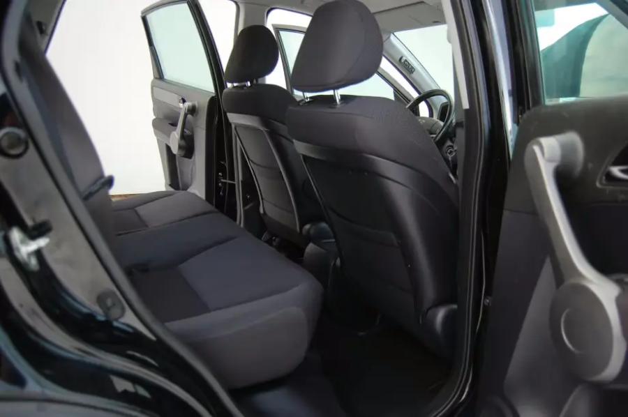 Black Honda CR-V 2009 in Jekabpils, with an engine capacity of 2.20 L and mileage of 255 thousand km for 7200 €, photo 13 on AUTOMOTO.COM.LV
