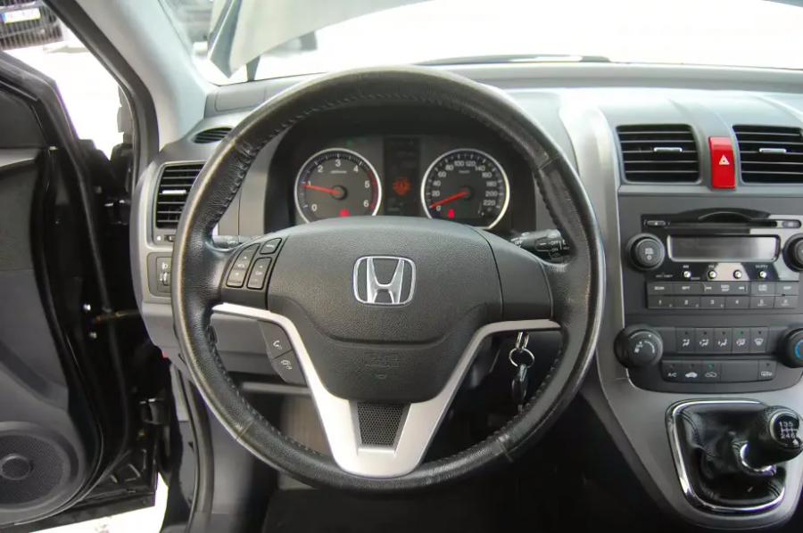 Black Honda CR-V 2009 in Jekabpils, with an engine capacity of 2.20 L and mileage of 255 thousand km for 7200 €, photo 21 on AUTOMOTO.COM.LV