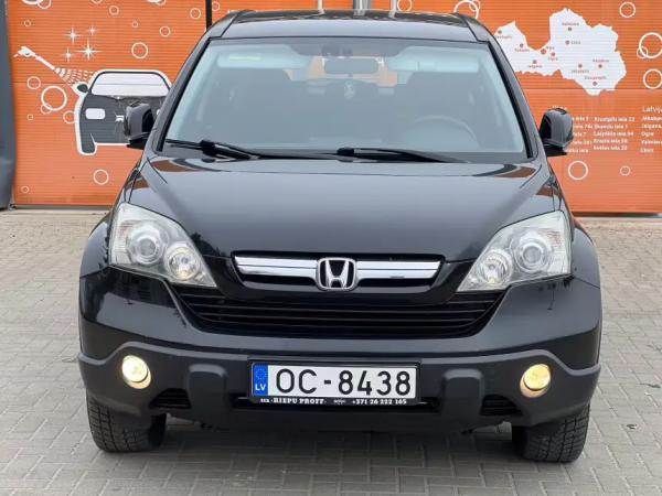 Melns Honda CR-V 2009 Jēkabpils, ar dzinēja tilpumu 2.20 L un nobraukumu 237 tūkst. km par 6550 €, foto 4 vietnē AUTOMOTO.COM.LV