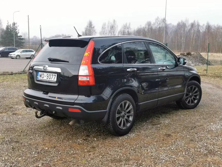 Melns Honda CR-V 2009 Kuldīga, ar dzinēja tilpumu 2.20 L un nobraukumu 255 tūkst. km par 6400 €, foto 3 vietnē AUTOMOTO.COM.LV
