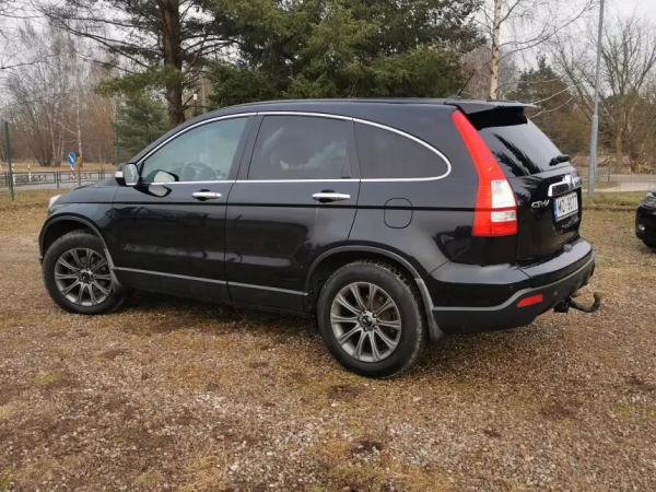 Melns Honda CR-V 2009 Kuldīga, ar dzinēja tilpumu 2.20 L un nobraukumu 255 tūkst. km par 6400 €, foto 4 vietnē AUTOMOTO.COM.LV
