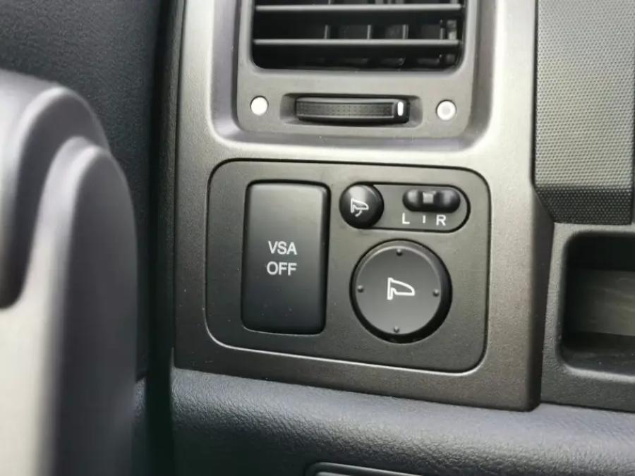 Melns Honda CR-V 2009 Kuldīga, ar dzinēja tilpumu 2.20 L un nobraukumu 255 tūkst. km par 6400 €, foto 16 vietnē AUTOMOTO.COM.LV