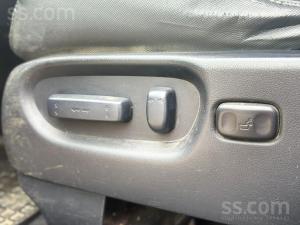 Melns Honda CR-V 2009 Kuldīga, ar dzinēja tilpumu 2.20 L un nobraukumu 284 tūkst. km par 3990 €, foto 21 vietnē AUTOMOTO.COM.LV