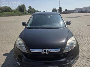 Black Honda CR-V 2009 in Bauska, with an engine capacity of 2.20 L and mileage of 204 thousand km for 6590 €, photo  on AUTOMOTO.COM.LV