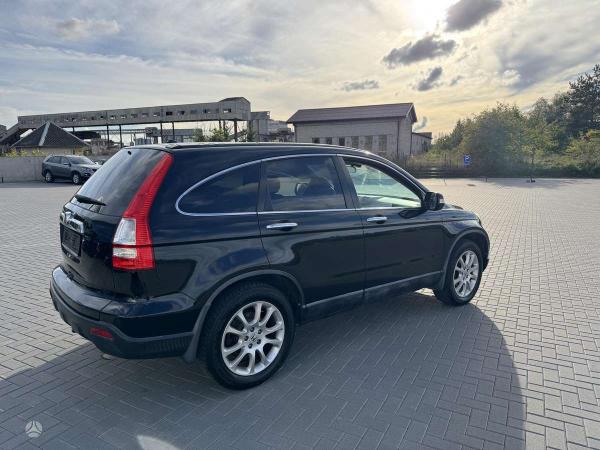 Melns Honda CR-V 2009 Telšiai, ar dzinēja tilpumu 2.20 L un nobraukumu 276 tūkst. km par 5300 €, foto 7 vietnē AUTOMOTO.COM.LV