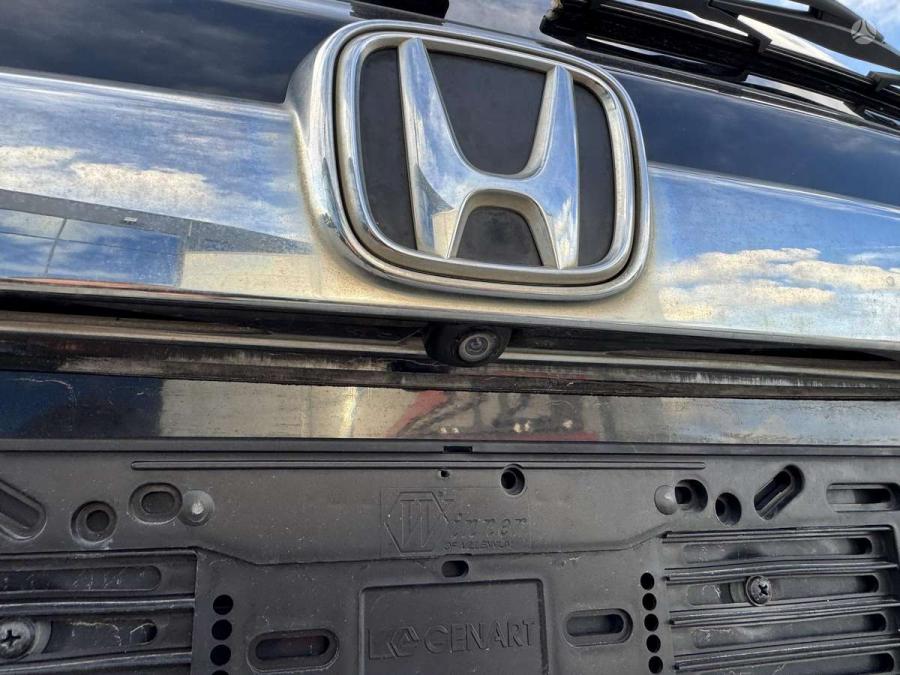Melns Honda CR-V 2009 Telšiai, ar dzinēja tilpumu 2.20 L un nobraukumu 276 tūkst. km par 5300 €, foto 24 vietnē AUTOMOTO.COM.LV