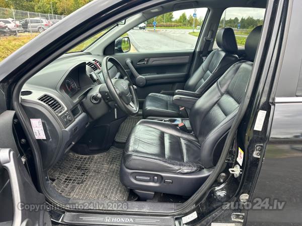 Honda CR-V 2009 Tartu vietnē Melns Honda CR-V 2009 Tartu, ar dzinēja tilpumu 2.20 L un nobraukumu 287 tūkst. km par 5490 €, foto 11 vietnē AUTOMOTO.COM.LV