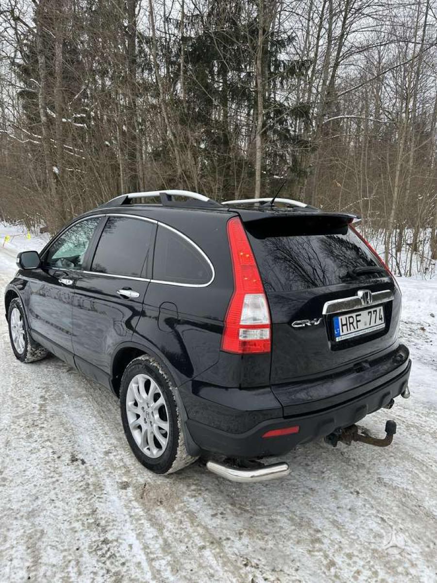 Black Honda CR-V 2010 in Kaisiadorys, with an engine capacity of 2.40 L and mileage of 313 thousand km for 3200 €, photo 7 on AUTOMOTO.COM.LV
