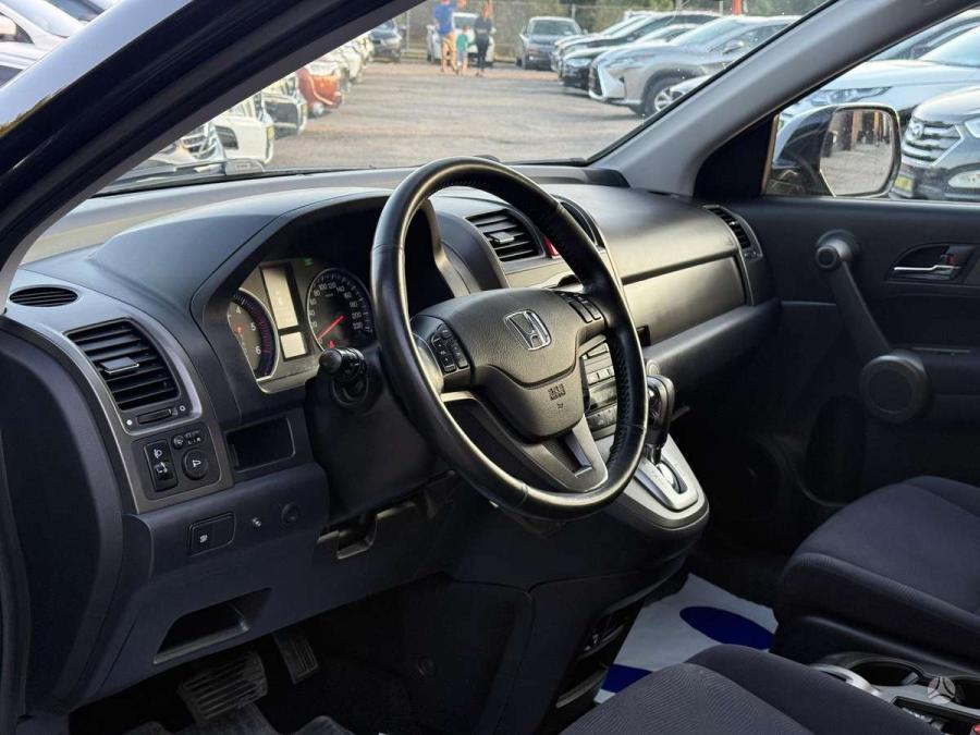 Melns Honda CR-V 2010 Šauļi, ar dzinēja tilpumu 2.20 L un nobraukumu 324 tūkst. km par 5999 €, foto 12 vietnē AUTOMOTO.COM.LV