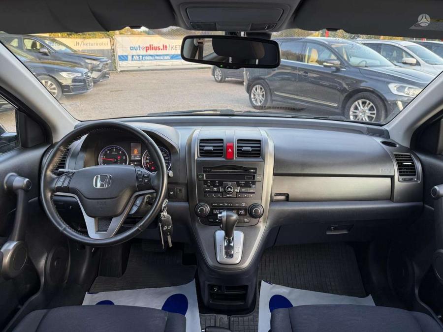 Melns Honda CR-V 2010 Šauļi, ar dzinēja tilpumu 2.20 L un nobraukumu 324 tūkst. km par 5999 €, foto 14 vietnē AUTOMOTO.COM.LV