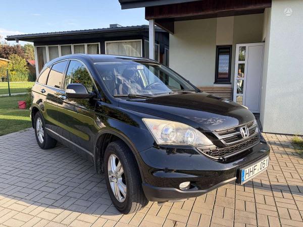 Melns Honda CR-V 2010 Druskininkai, ar dzinēja tilpumu 2.00 L un nobraukumu 350 tūkst. km par 6500 €, foto 4 vietnē AUTOMOTO.COM.LV