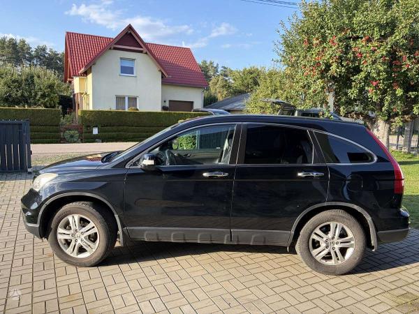 Melns Honda CR-V 2010 Druskininkai, ar dzinēja tilpumu 2.00 L un nobraukumu 350 tūkst. km par 6500 €, foto 11 vietnē AUTOMOTO.COM.LV