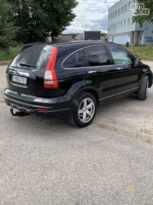 Melns Honda CR-V 2010 Kaišiadorys, ar dzinēja tilpumu 2.20 L un nobraukumu 278 tūkst. km par 6500 €, foto 5 vietnē AUTOMOTO.COM.LV