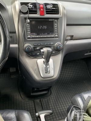 Melns Honda CR-V 2010 Kaišiadorys, ar dzinēja tilpumu 2.20 L un nobraukumu 278 tūkst. km par 6500 €, foto 8 vietnē AUTOMOTO.COM.LV