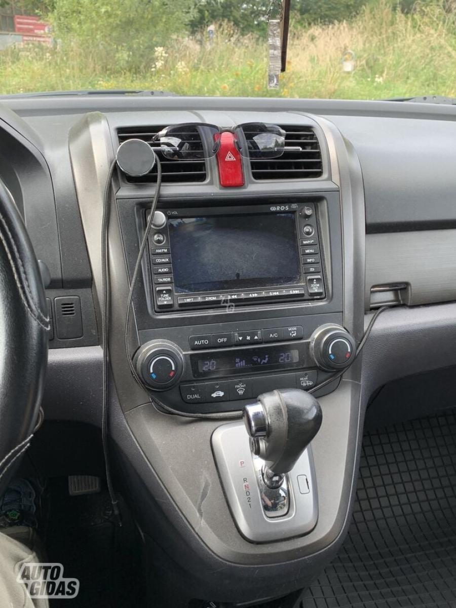 Melns Honda CR-V 2010 Kaišiadorys, ar dzinēja tilpumu 2.20 L un nobraukumu 278 tūkst. km par 6500 €, foto 10 vietnē AUTOMOTO.COM.LV