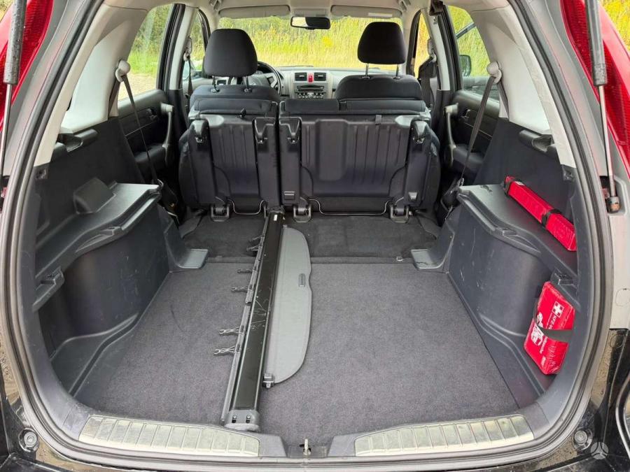 Black Honda CR-V 2010 in Kaunas, with an engine capacity of 2.20 L and mileage of 282 thousand km for 6900 €, photo 13 on AUTOMOTO.COM.LV