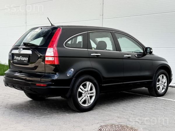 Melns Honda CR-V 2010 Rīga, ar dzinēja tilpumu 2.20 L un nobraukumu 0 tūkst. km par 7490 €, foto 3 vietnē AUTOMOTO.COM.LV