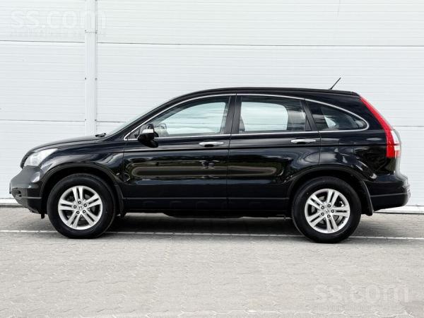 Melns Honda CR-V 2010 Rīga, ar dzinēja tilpumu 2.20 L un nobraukumu 0 tūkst. km par 7490 €, foto 10 vietnē AUTOMOTO.COM.LV