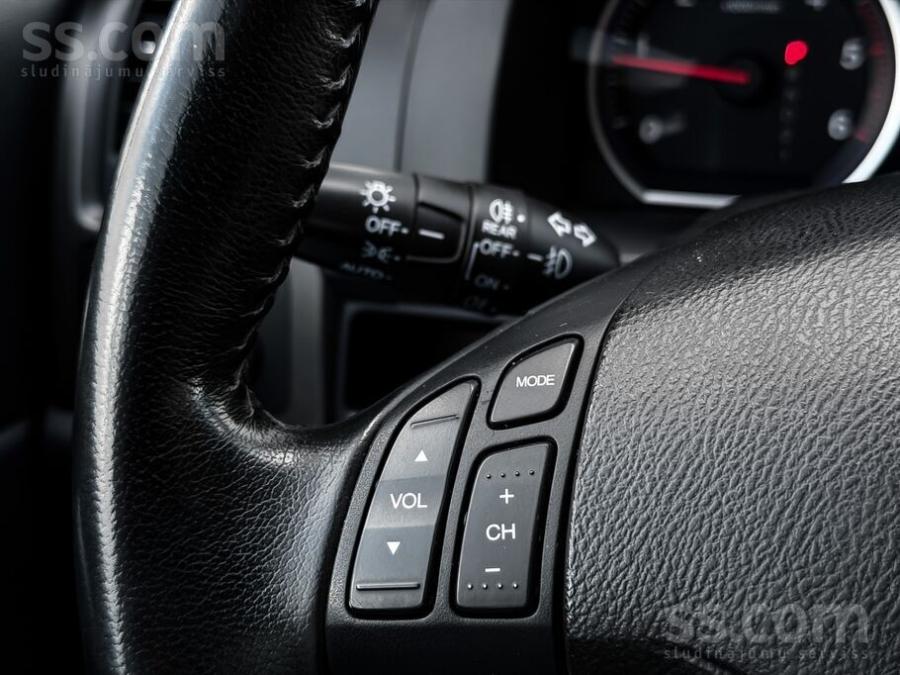 Melns Honda CR-V 2010 Rīga, ar dzinēja tilpumu 2.20 L un nobraukumu 0 tūkst. km par 7490 €, foto 25 vietnē AUTOMOTO.COM.LV