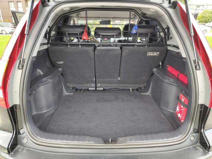 Melns Honda CR-V 2010 Viļņa, ar dzinēja tilpumu 2.40 L un nobraukumu 135 tūkst. km par 8800 €, foto 10 vietnē AUTOMOTO.COM.LV