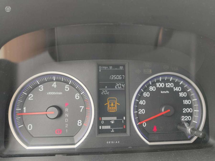 Melns Honda CR-V 2010 Viļņa, ar dzinēja tilpumu 2.40 L un nobraukumu 135 tūkst. km par 8800 €, foto 17 vietnē AUTOMOTO.COM.LV