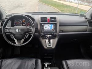 Melns Honda CR-V 2011 Rīga, ar dzinēja tilpumu 2.20 L un nobraukumu 183 tūkst. km par 9800 €, foto 8 vietnē AUTOMOTO.COM.LV