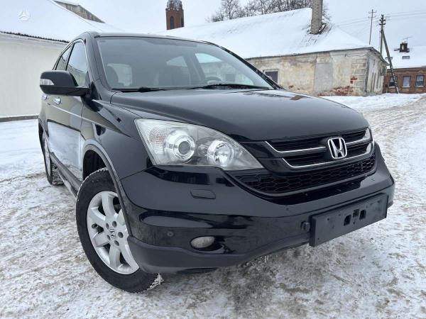 Melns Honda CR-V 2011 Kaišiadorys, ar dzinēja tilpumu 2.20 L un nobraukumu 292 tūkst. km par 5990 €, foto 1 vietnē AUTOMOTO.COM.LV