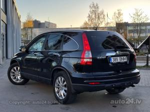 Melns Honda CR-V 2011 Tallina, ar dzinēja tilpumu 2.20 L un nobraukumu 311 tūkst. km par 7990 €, foto 12 vietnē AUTOMOTO.COM.LV