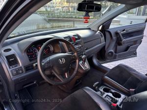 Melns Honda CR-V 2011 Tallina, ar dzinēja tilpumu 2.20 L un nobraukumu 311 tūkst. km par 7990 €, foto 15 vietnē AUTOMOTO.COM.LV