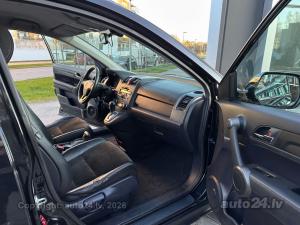 Melns Honda CR-V 2011 Tallina, ar dzinēja tilpumu 2.20 L un nobraukumu 311 tūkst. km par 7990 €, foto 18 vietnē AUTOMOTO.COM.LV
