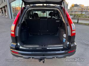 Melns Honda CR-V 2011 Tallina, ar dzinēja tilpumu 2.20 L un nobraukumu 311 tūkst. km par 7990 €, foto 20 vietnē AUTOMOTO.COM.LV