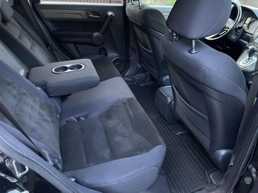 Melns Honda CR-V 2011 Druskininkai, ar dzinēja tilpumu 2.20 L un nobraukumu 231 tūkst. km par 7990 €, foto 22 vietnē AUTOMOTO.COM.LV